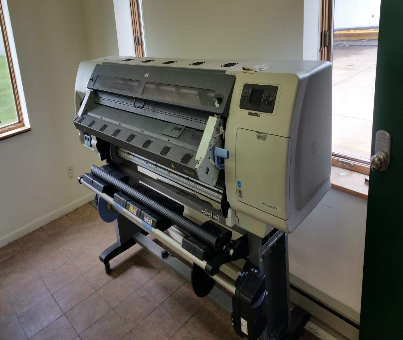 Lot #30: HP Designjet 60" Latex Printer Model L25500 - WireBids