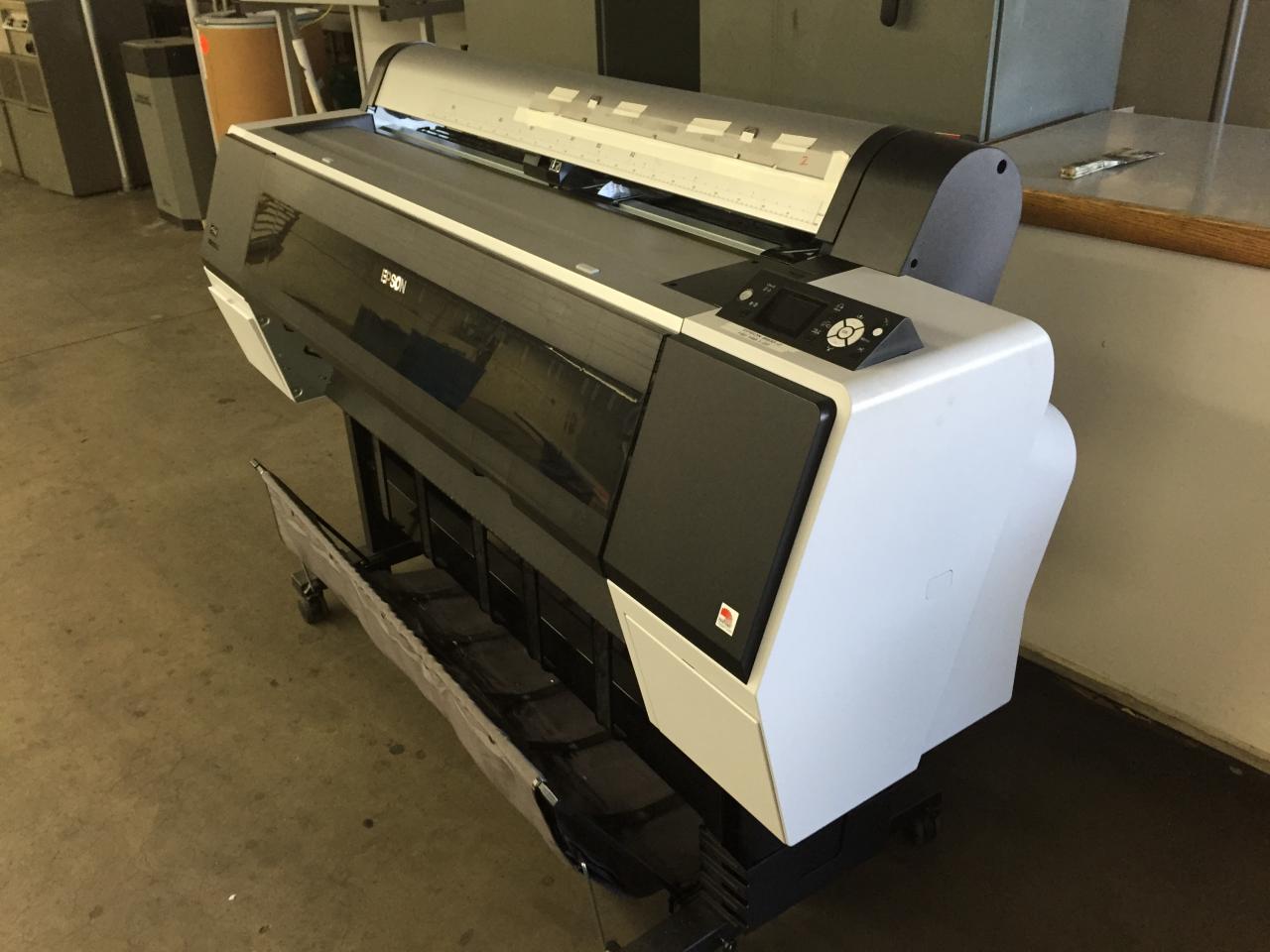 Lot #19: Epson Stylus Pro 9900 44" Professional Photographic Inket ...