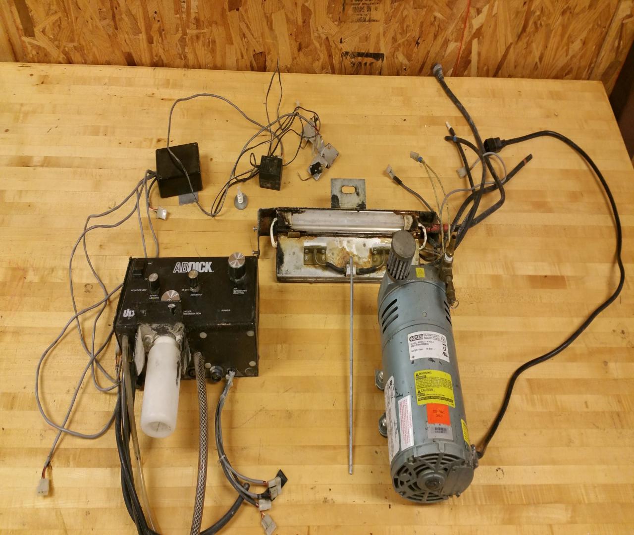 Lot #88: Airtech Ultair Powder Spray Unit and IR Drying System - WireBids