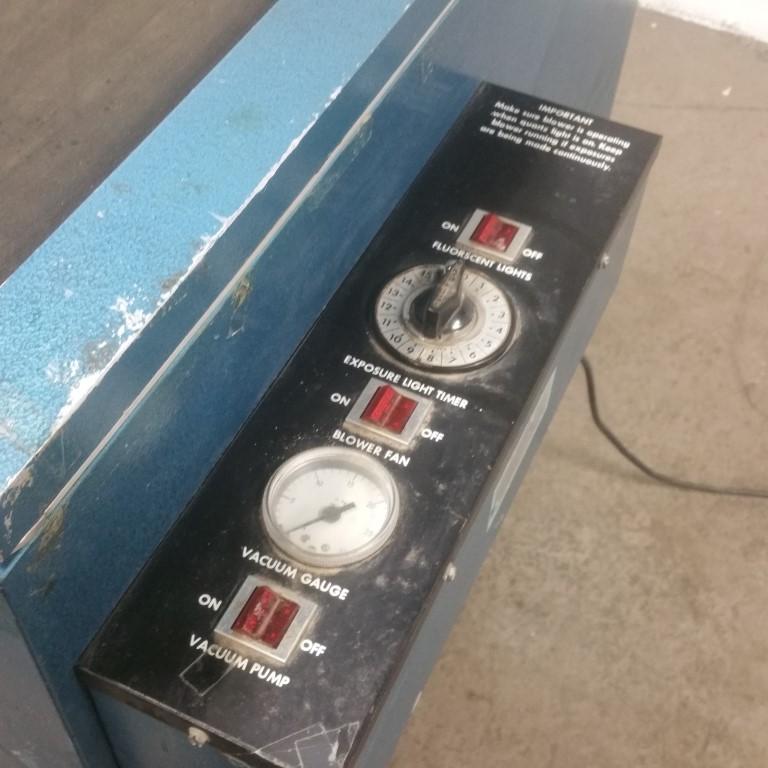 Lot #75: Atlas Vacu-Lite 5-Way Silk Screen Exposure Unit - WireBids