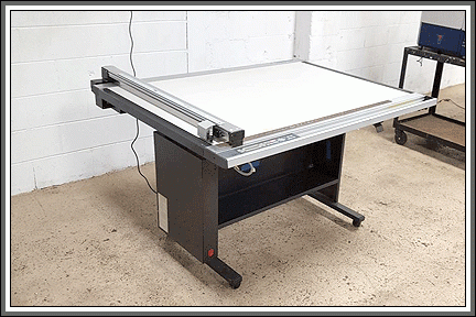 Lot #18: Graphtec Cutting Pro FC2200-90 Flatbed Plotter - 37" x 57" Table SIze - WireBids