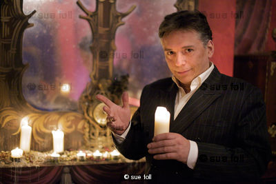 Simon Drake, magician