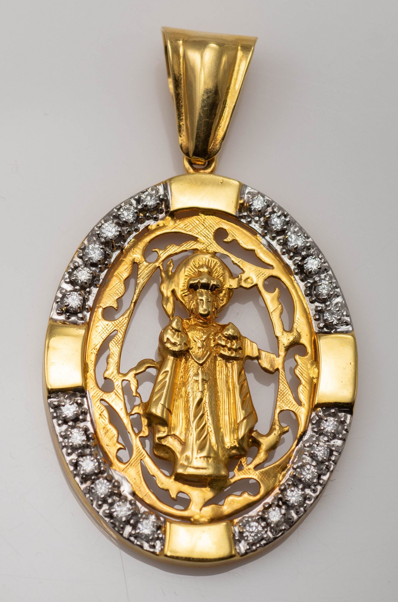 14k Yellow Gold Religious Pendant With Diamonds 14k-yellow-gold-religious-pendant-with-diamonds