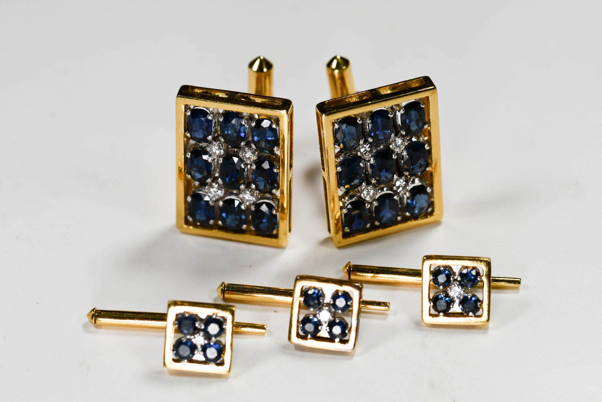 14K Yellow Gold Mens Cufflink set Sapphire & Diamond 10.00tcw 27.8g VS ...