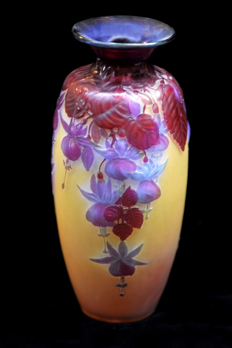Loetz Vase Gold Violet Iridescent Glass Intricate Oil Spot Pattern ...