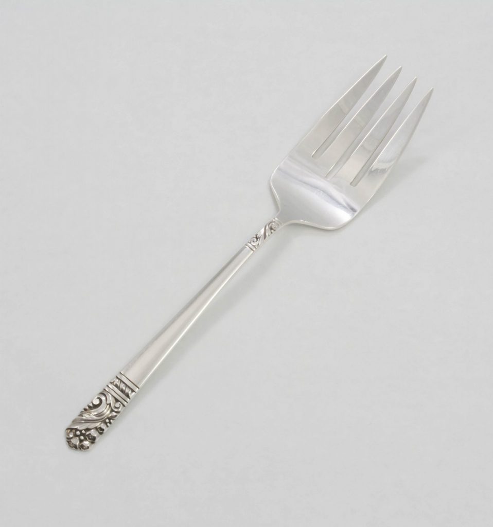 Heirloom Sterling Silver Serving Fork by Oneida Silver Mansion House ...