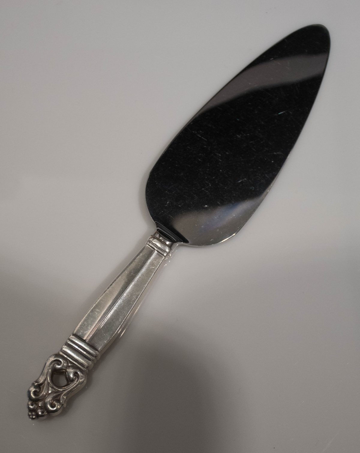 Royal Danish by International Sterling Silver Cake Server 10 1/4 ...