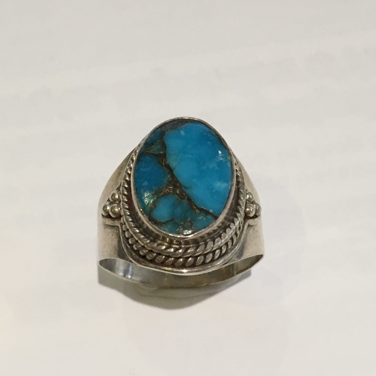 Sterling Silver Turquoise Ring - Size 8 - Tangibleinvestmentsinc.com