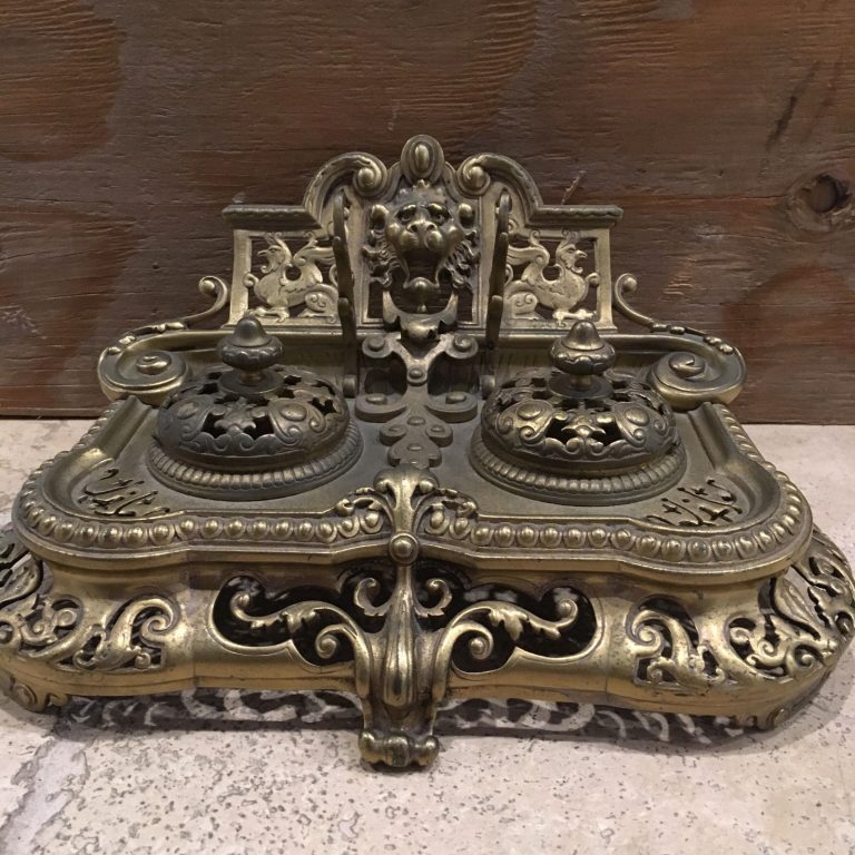 Victorian Brass Inkwell Circa 1870 - 1900 - Tangibleinvestmentsinc.com