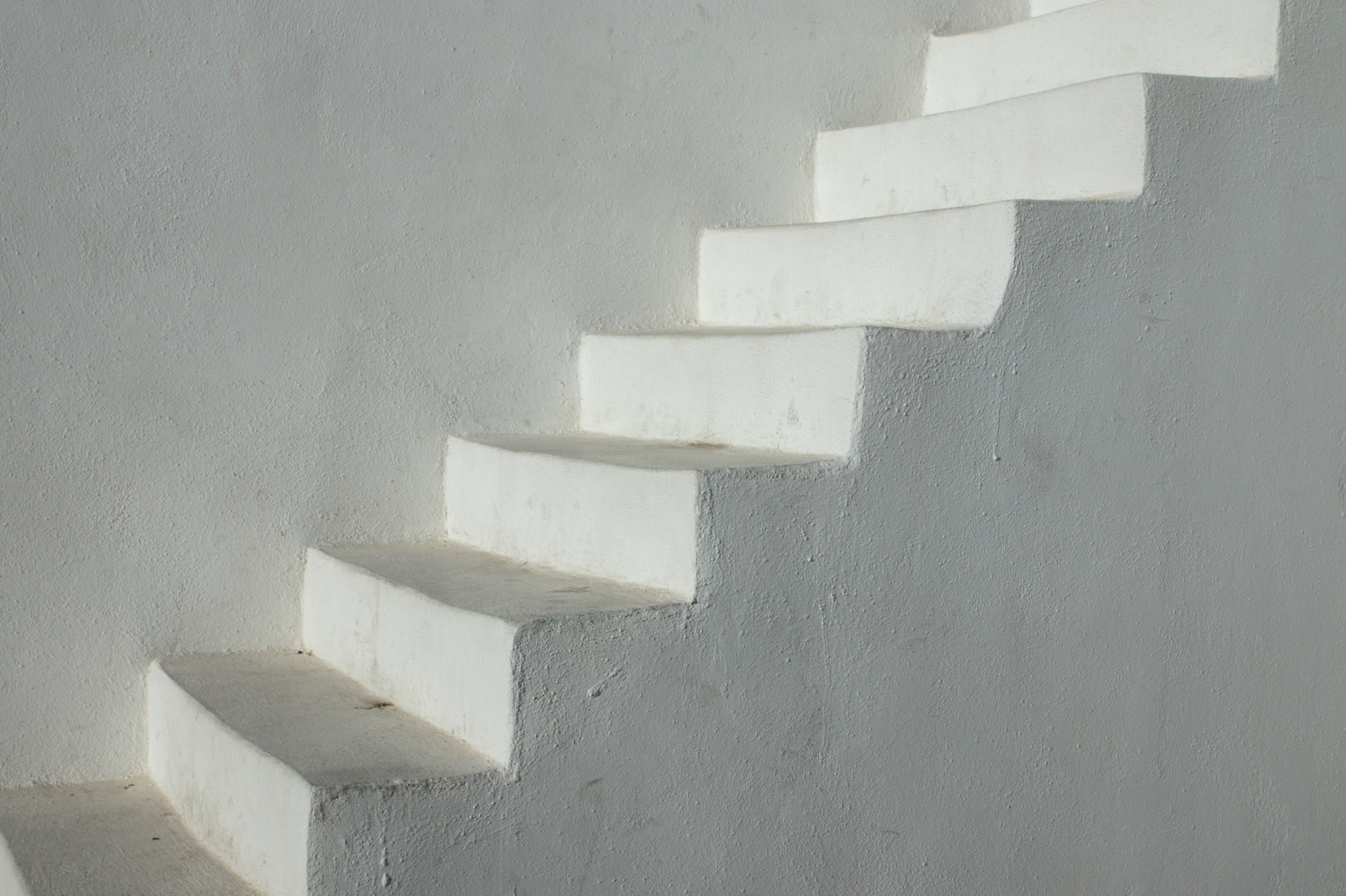 White stairs – Hartsville Pike Church of Christ