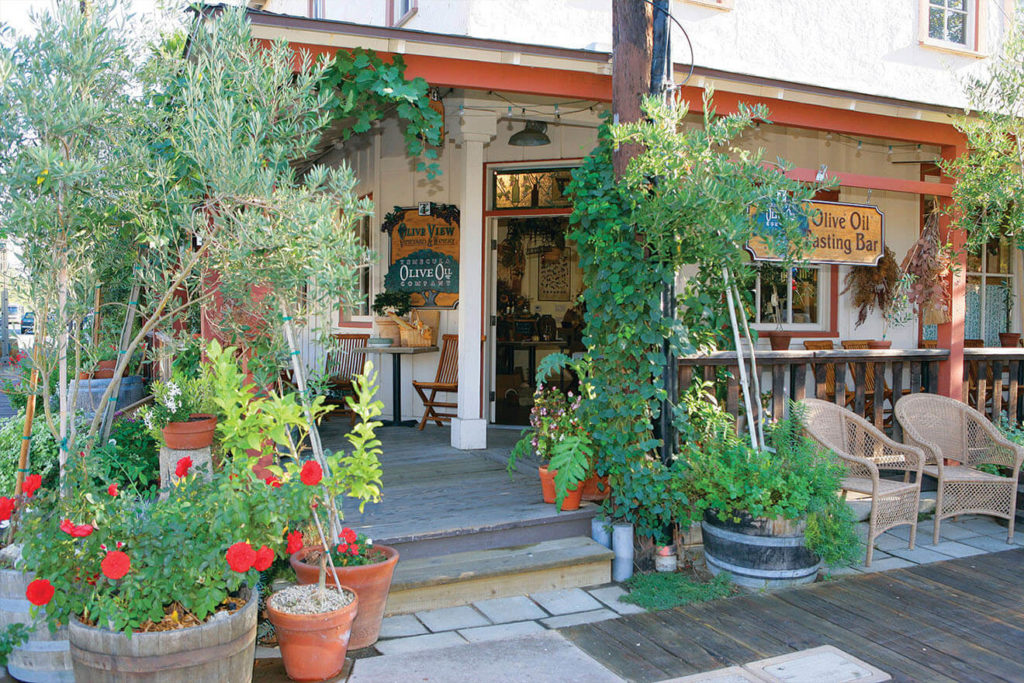 The Perfect Weekend Getaway in Old Town Temecula - WineCountry.com