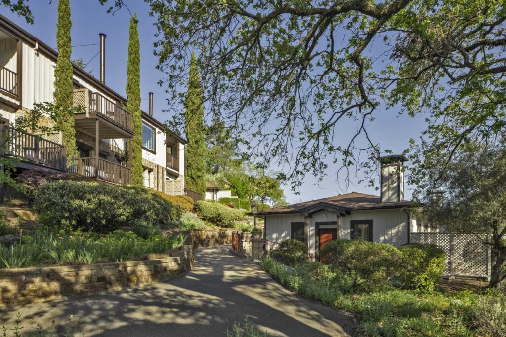 16 Best Wine Country Hotels To Visit in 2023 - WineCountry.com