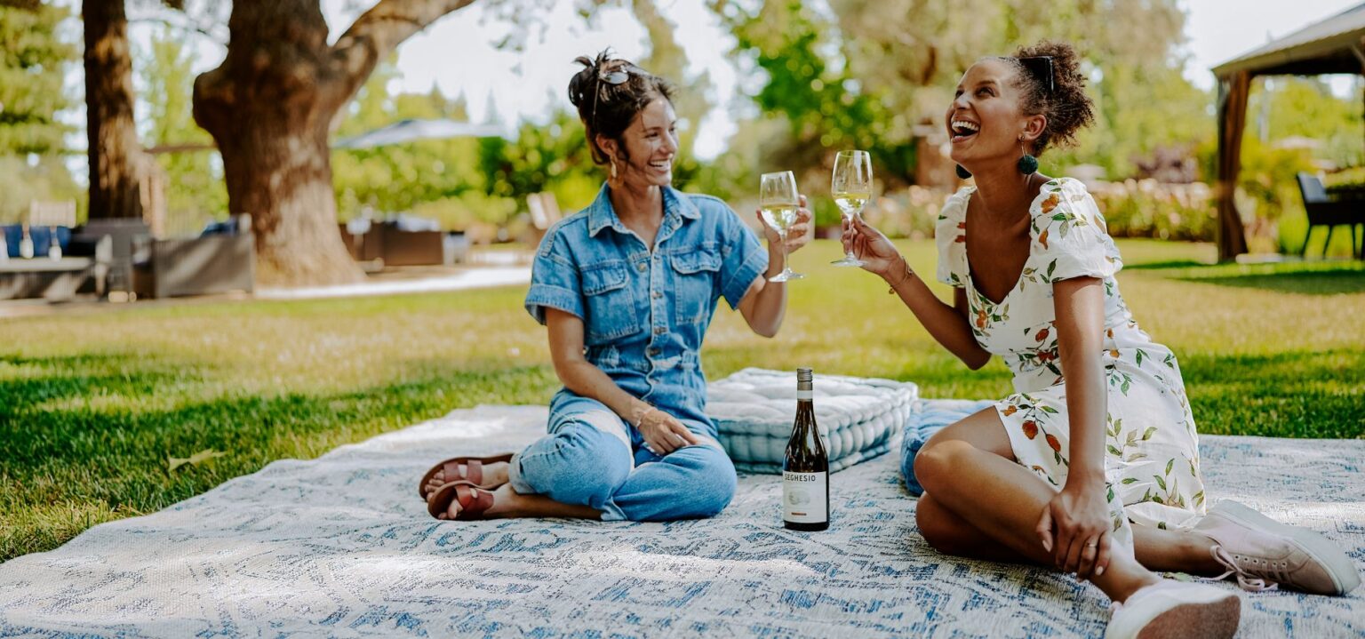 The Best Outdoor Wine Tasting Experiences in Sonoma Valley - Sonoma.com