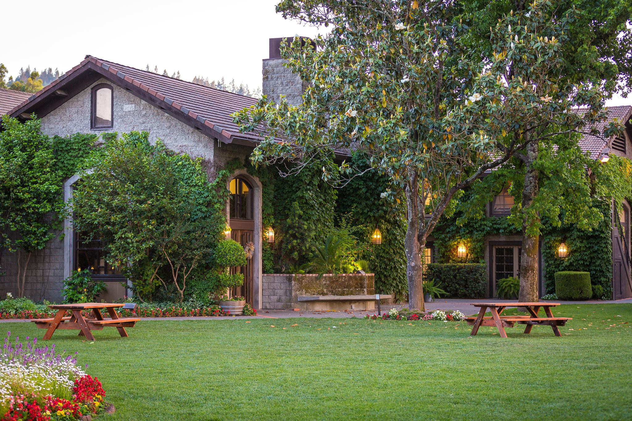 Guide To Healdsburg’s Plaza - Sonoma.com