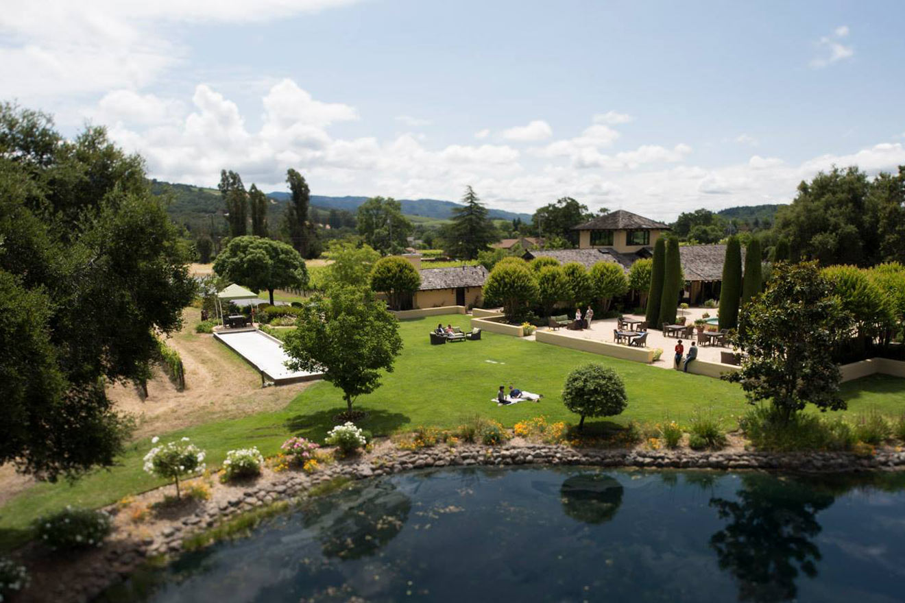 10 Best Sonoma County Wineries for Newcomers - Sonoma.com