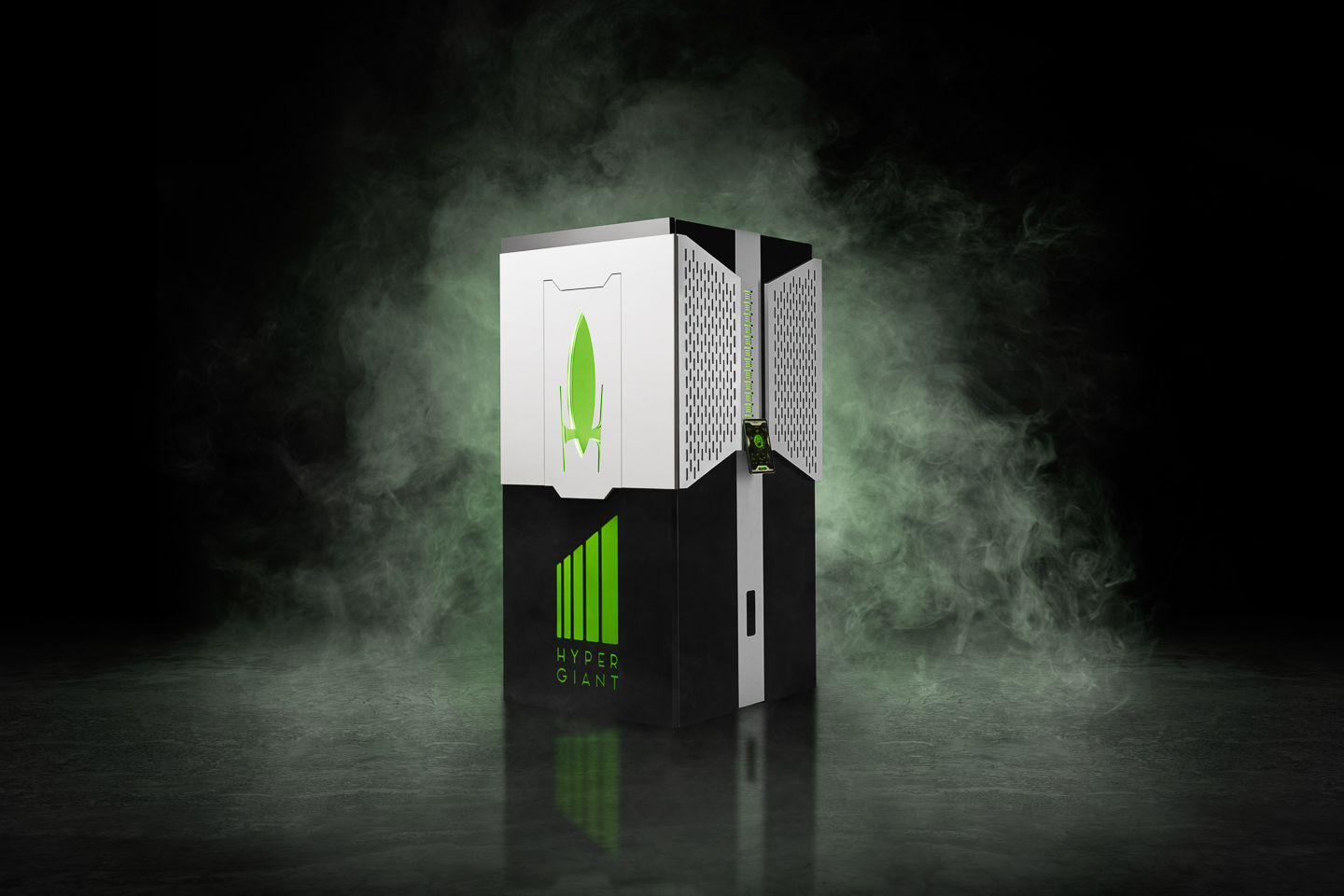 John Davidson Shoots Algae Bioreactor for Hypergiant | Wonderful Machine