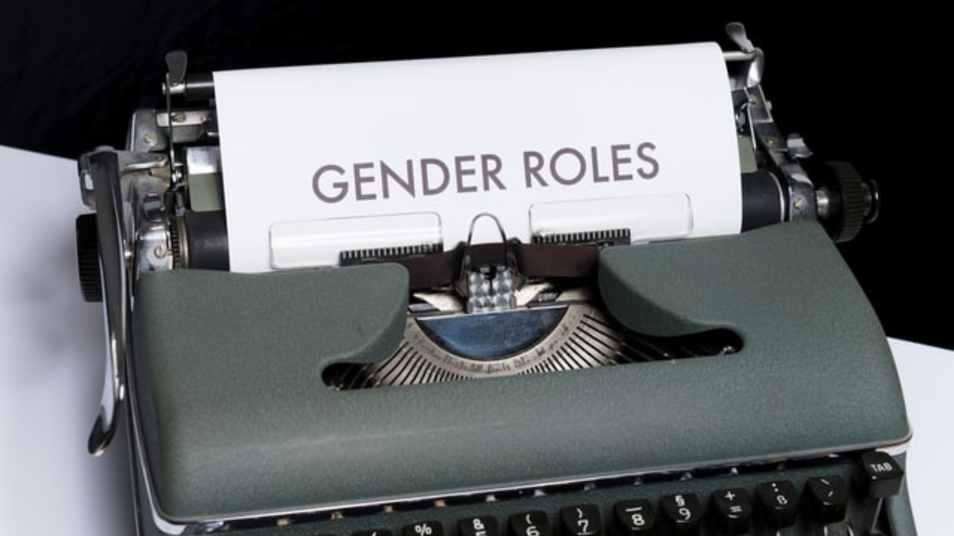 Traditional Gender Roles: Can They Be Overthrown? - Shortform Books