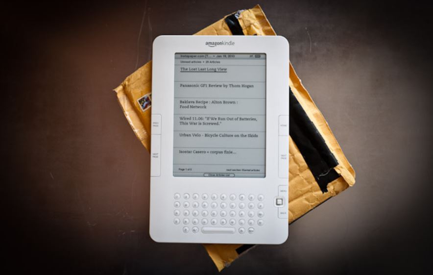 Amazon and the History of the First Kindle - Shortform Books