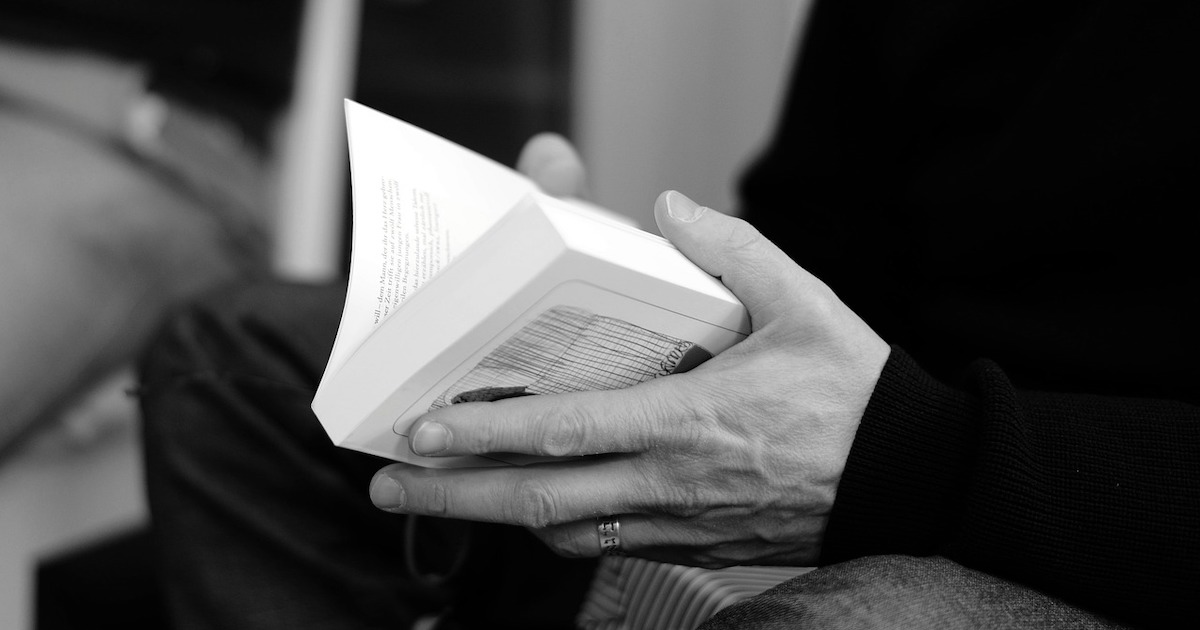 Decoding Greatness by Ron Friedman: Overview & Takeaways - Shortform Books