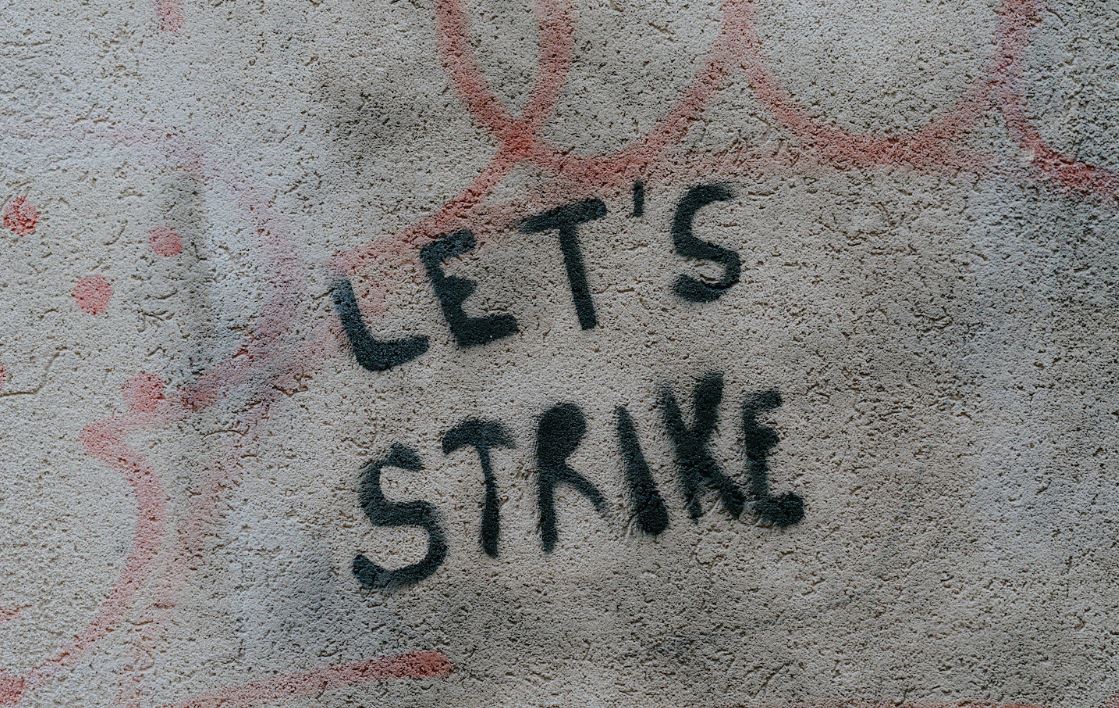 What Does the Labor Union Boom Mean for the Future? - Shortform Books