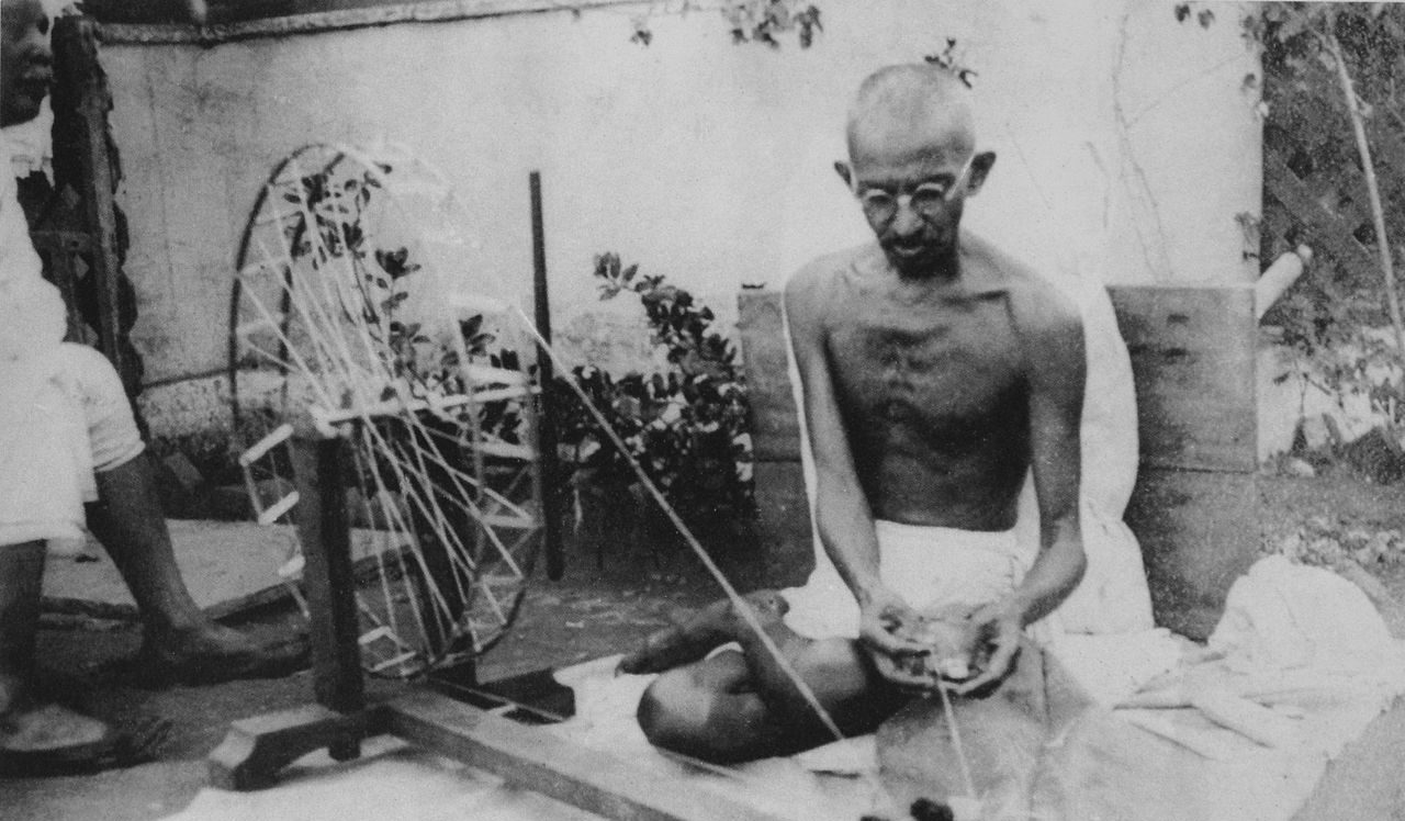 Mahatma Gandhi's Khadi Movement: A Path to Financial Freedom ...