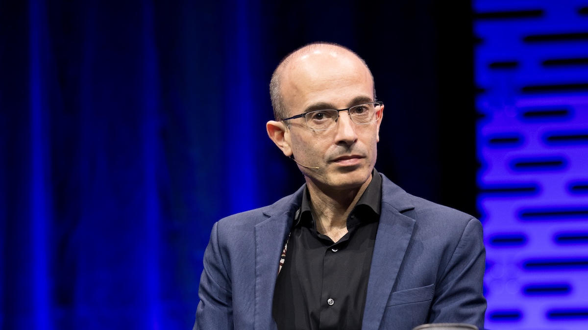 Yuval Noah Harari: AI Dangers, Solutions, & the Real Risk - Shortform Books
