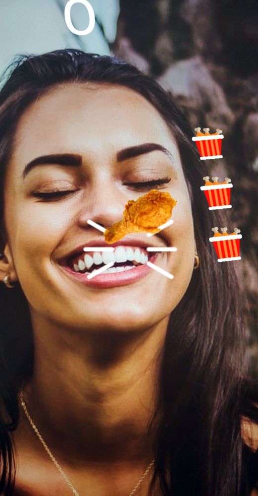 Chicken Chomp Eating Game Instagram Filter