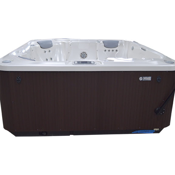Pre-Owned Hot Tubs - Georgia Spa Company