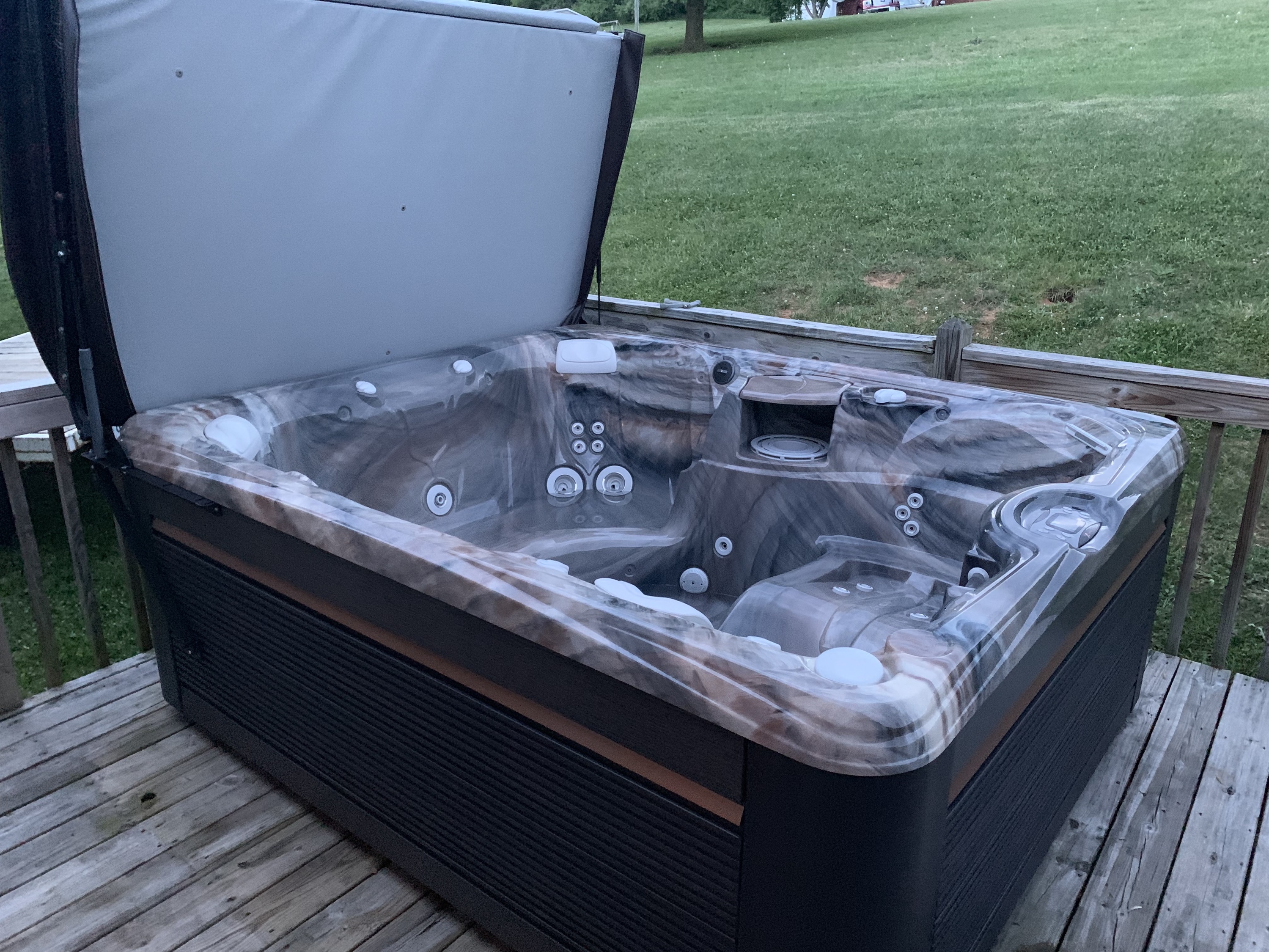 Hot Tub Installs - Southern Pools and Spas