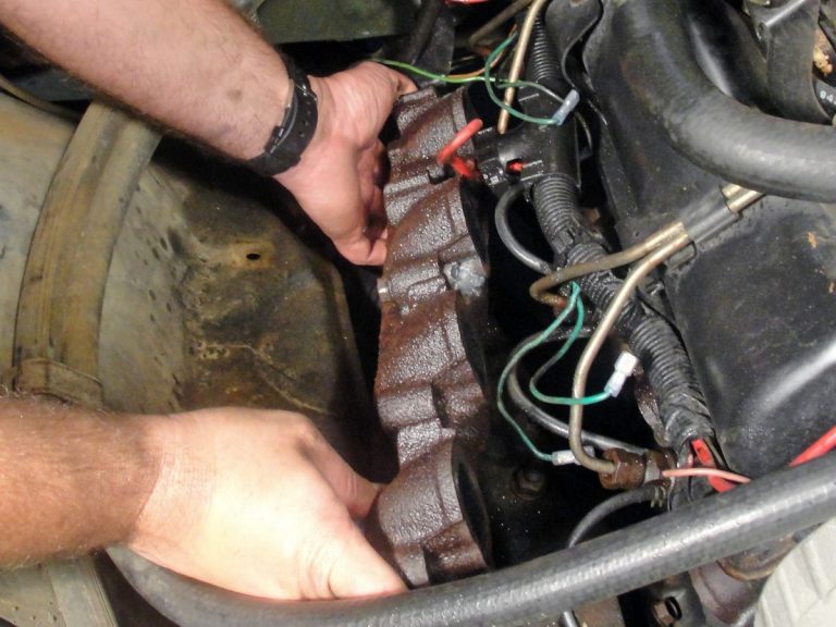 A Surplus 6.2L Blazer Gets a Banks Sidewinder Turbo Kit - Banks Power