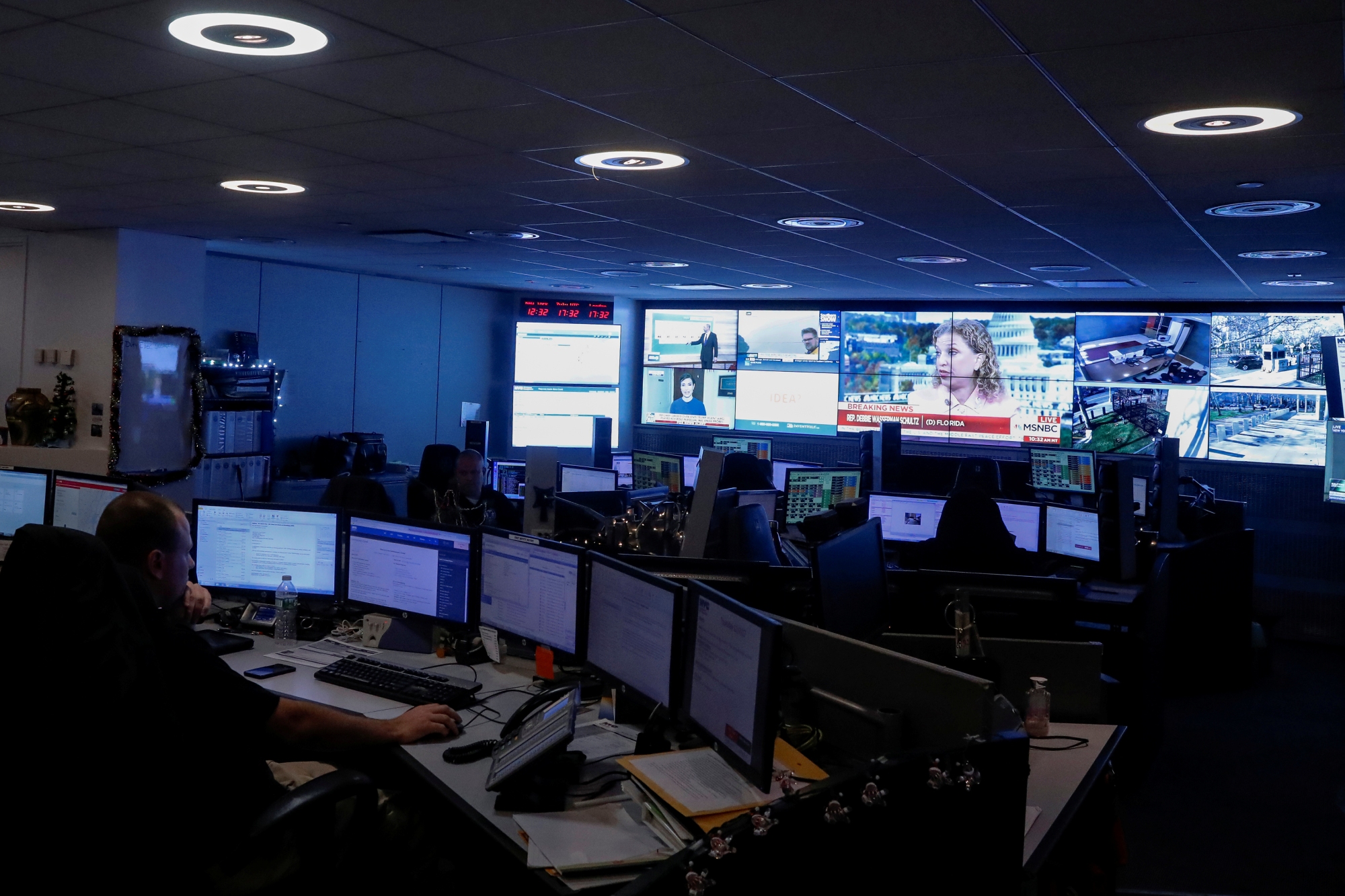As 911 goes digital, security and training pose major challenges ...