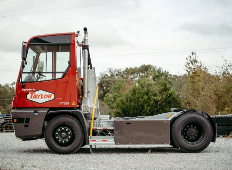 Terberg YT-193 - Mi-Jack