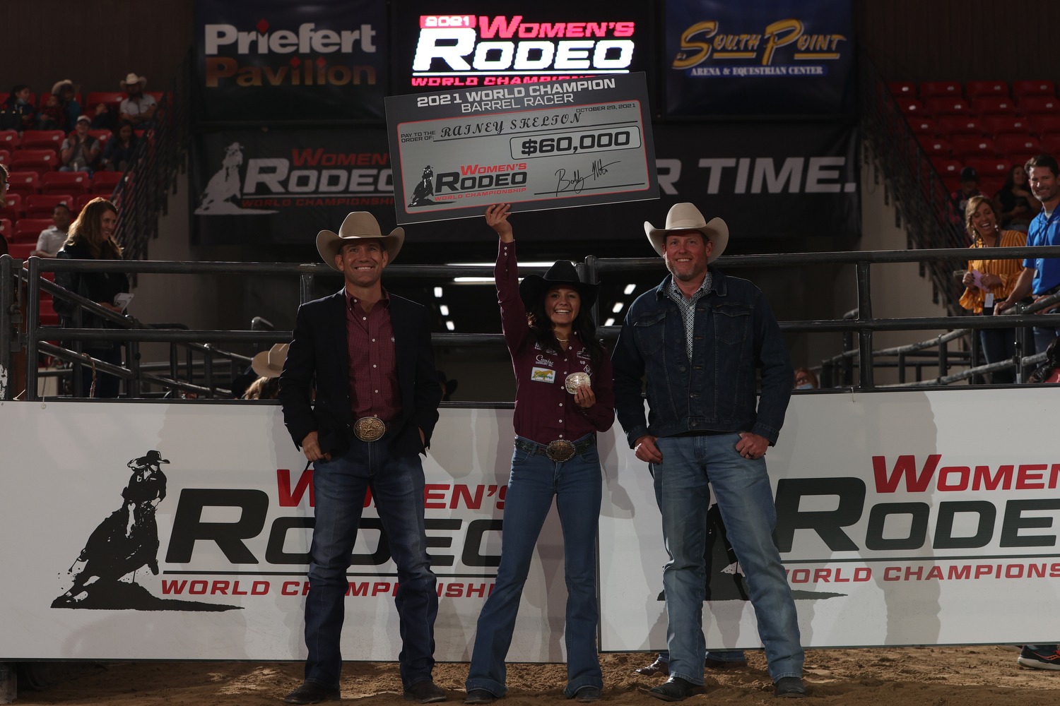 Rainey Skelton Banks 60 G’s - BarrelRacing.com