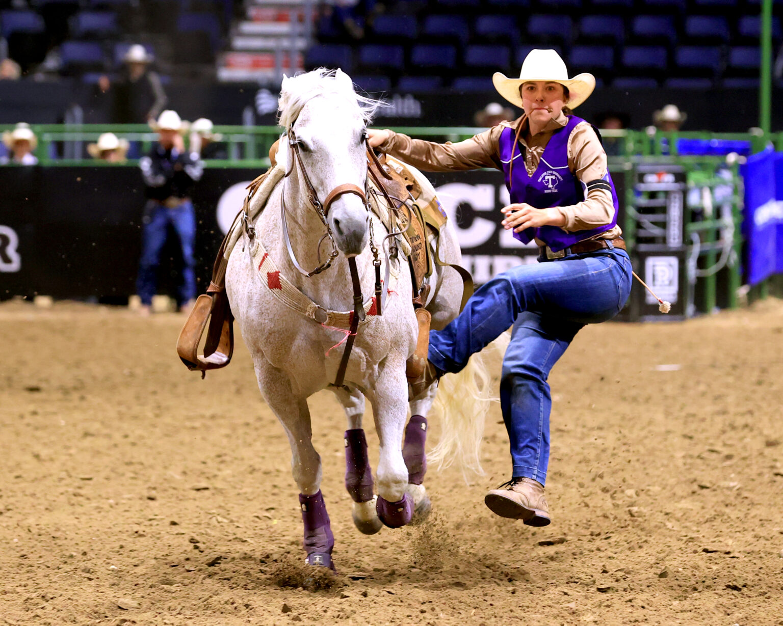 Tarleton's Tori Brewer Wins CNFR Goat Tying Title 2025