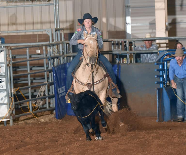 Taylor Munsell and KeAnn Hayes Win Prairie Circuit Titles