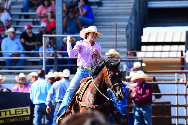 No. 1 Resistol Rookie Summer Williams Earned $10K in a Week