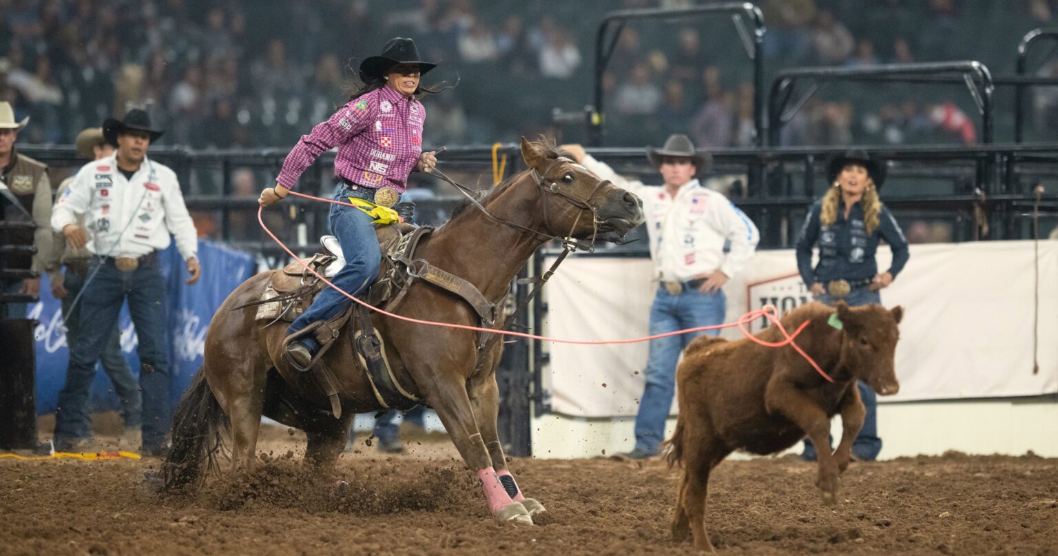 Martha Angelone Nets $39K+ in Hondo Rodeo Breakaway: Results