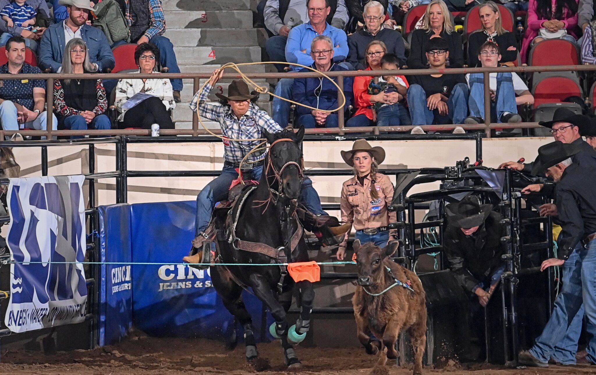 Bailey Bates Leads San Angelo Stock Show & Rodeo 🚀 Results