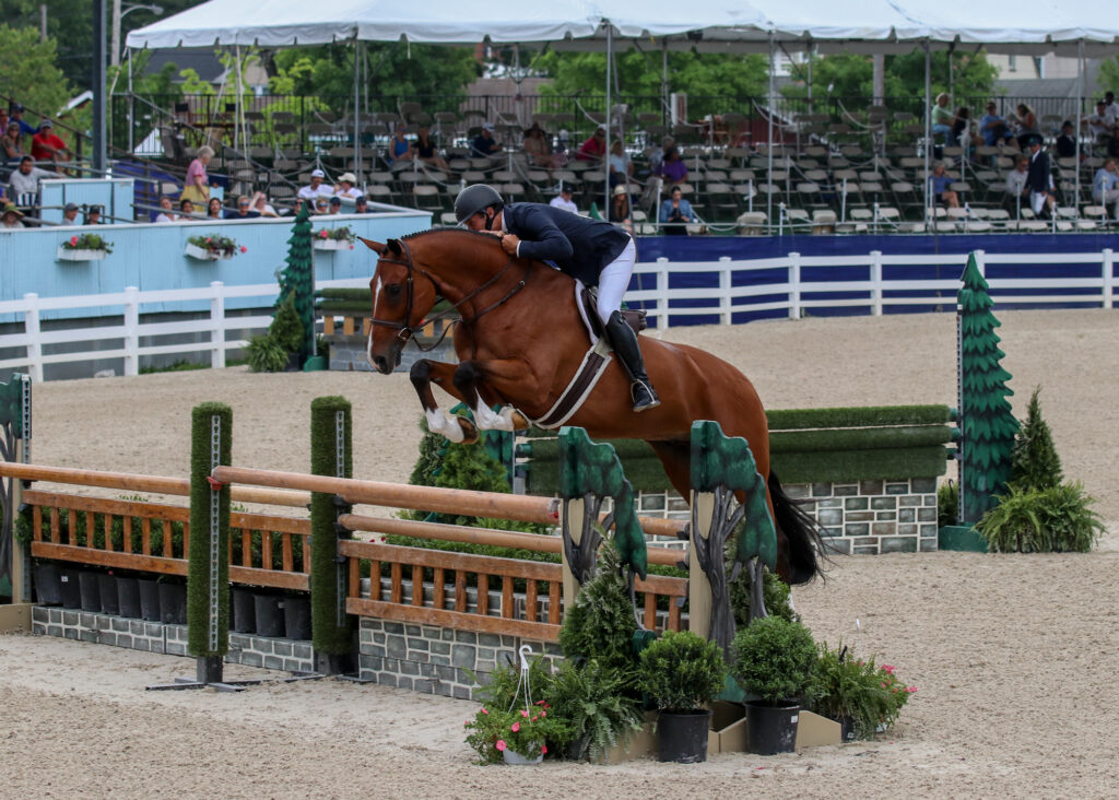 Lyle, Tosh, Coleman and More Honored at 2022 USEF Pegasus Awards ...