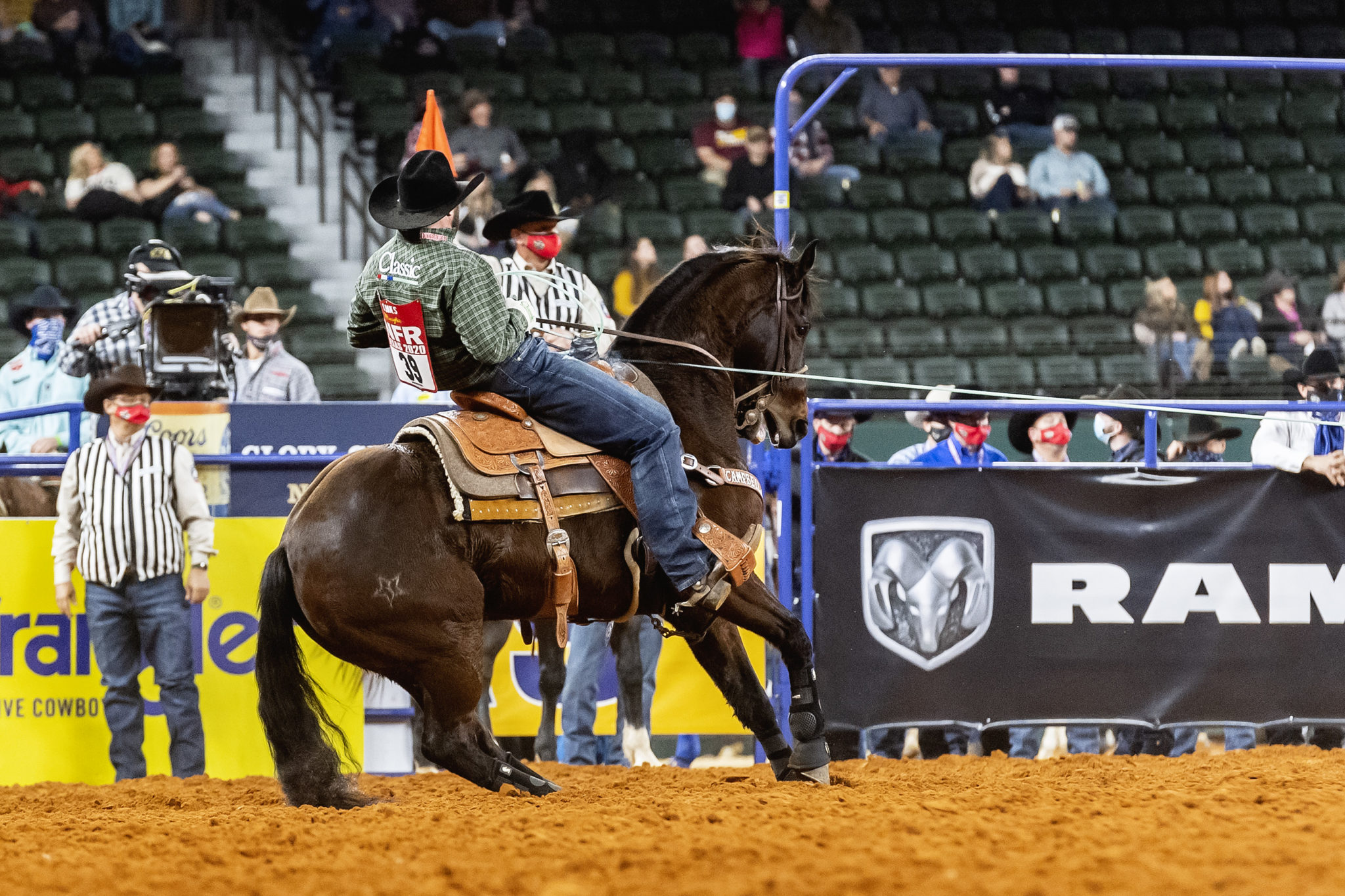 Colter Todd to Ride Eaves' Horse Docs Gunslinger Chic at NFR
