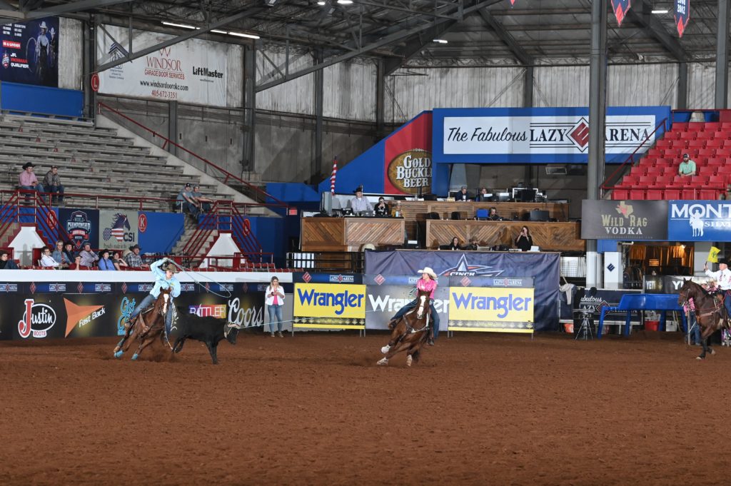 Thompson and DeSalvo Win $20K and the 2022 BFI All-Girl Team Roping