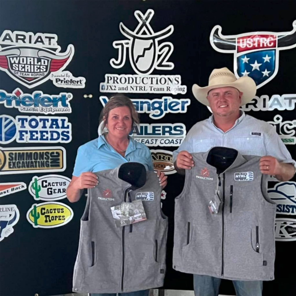 Holly Childers Hits Top 3 in Heading in Cinch Ladies Race