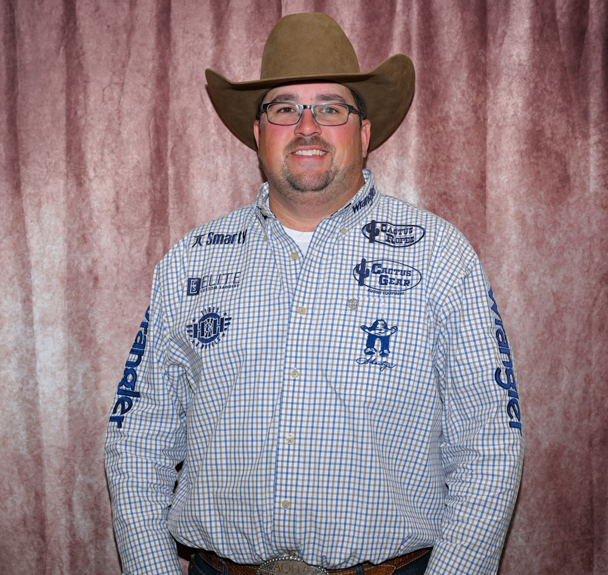 Meet the Team Roping Contestants of IFR55