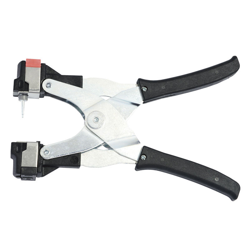 Caisley Ear Tag Applicator - Ear Tag Central