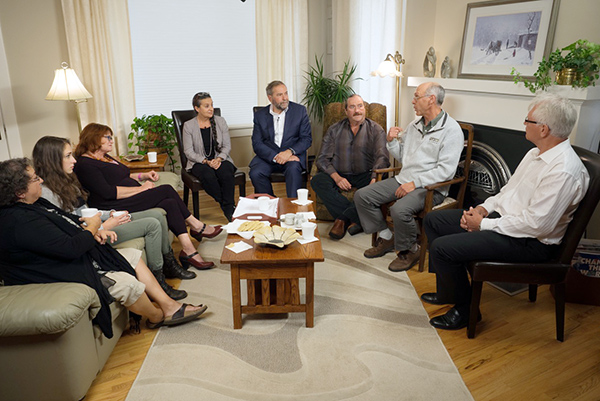 Mulcair launches strategy details during visit