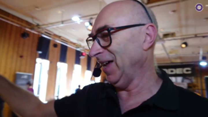 Superbooth 2023: German Audio Labs - U2379 Tube Distortion Amplifier