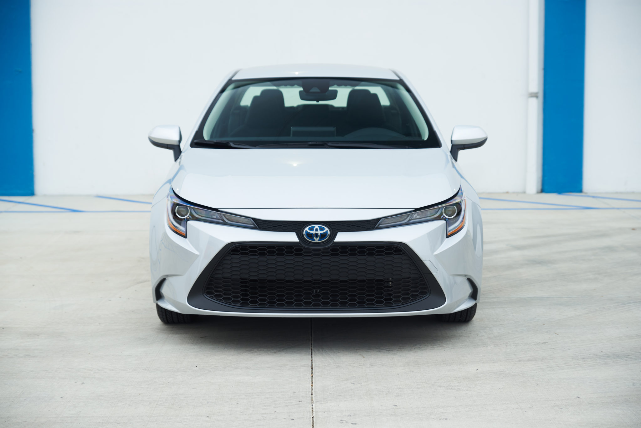 VAŽIUOTA: 2021 m. „Toyota Corolla Hybrid“ [Review]