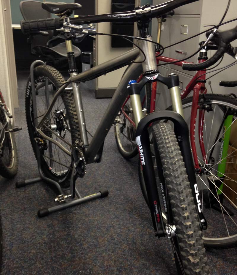 First Look! Thomson Unveils US-Made Titanium Mountain Bikes, Drivetrain ...