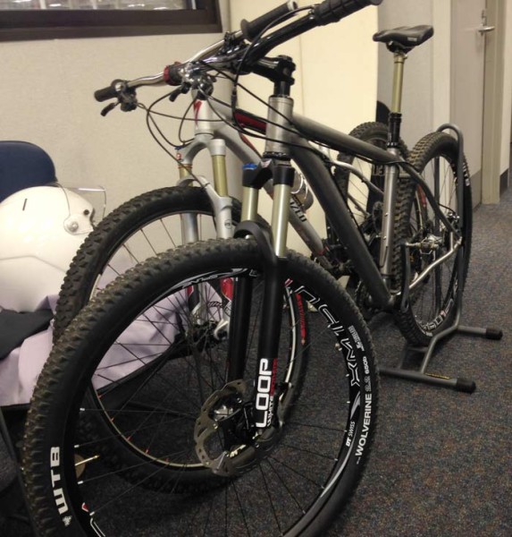 First Look! Thomson Unveils US-Made Titanium Mountain Bikes, Drivetrain ...