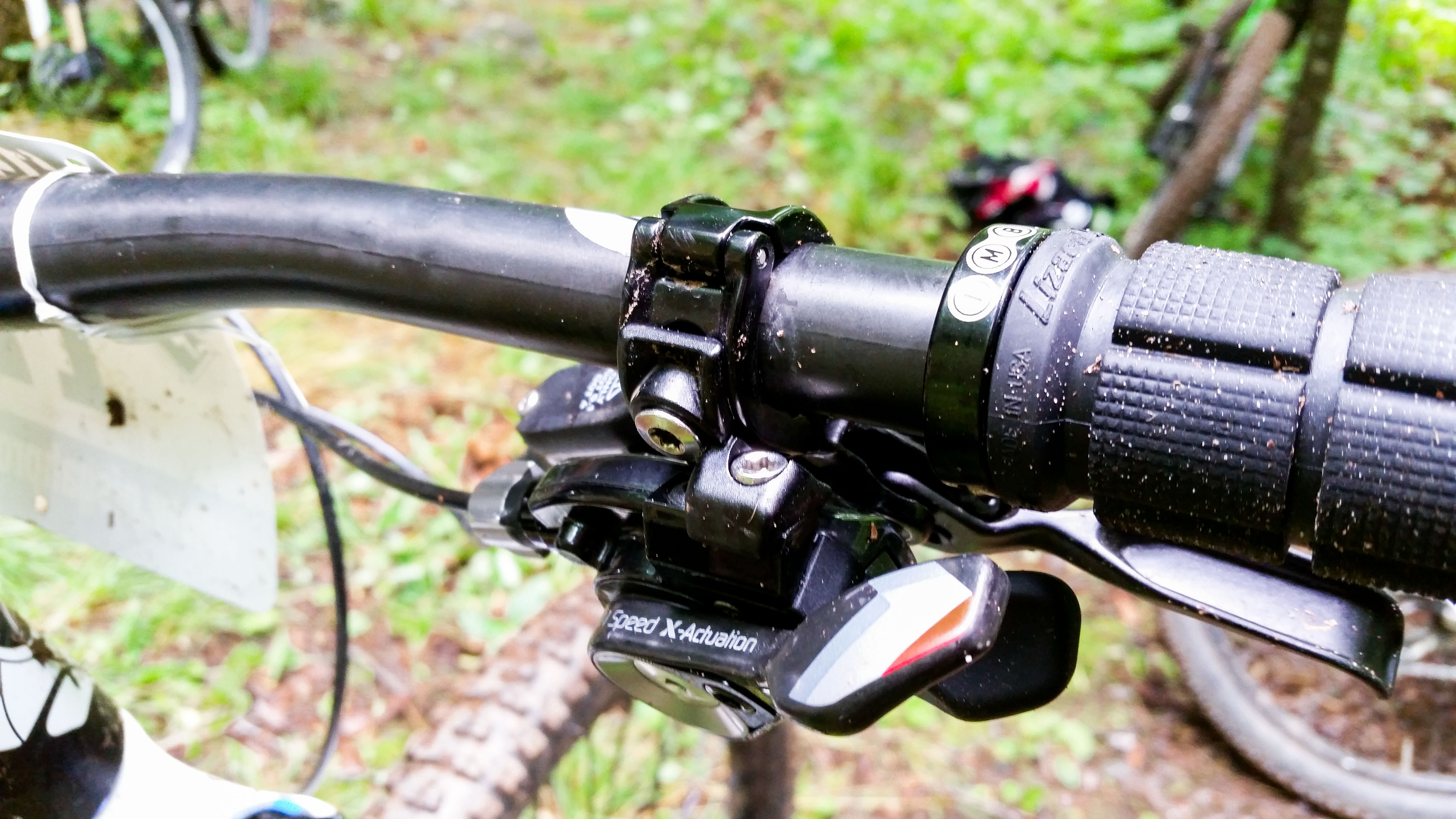 First Impression: Shredding SRAM's New Guide RSC Disc Brakes - Bikerumor